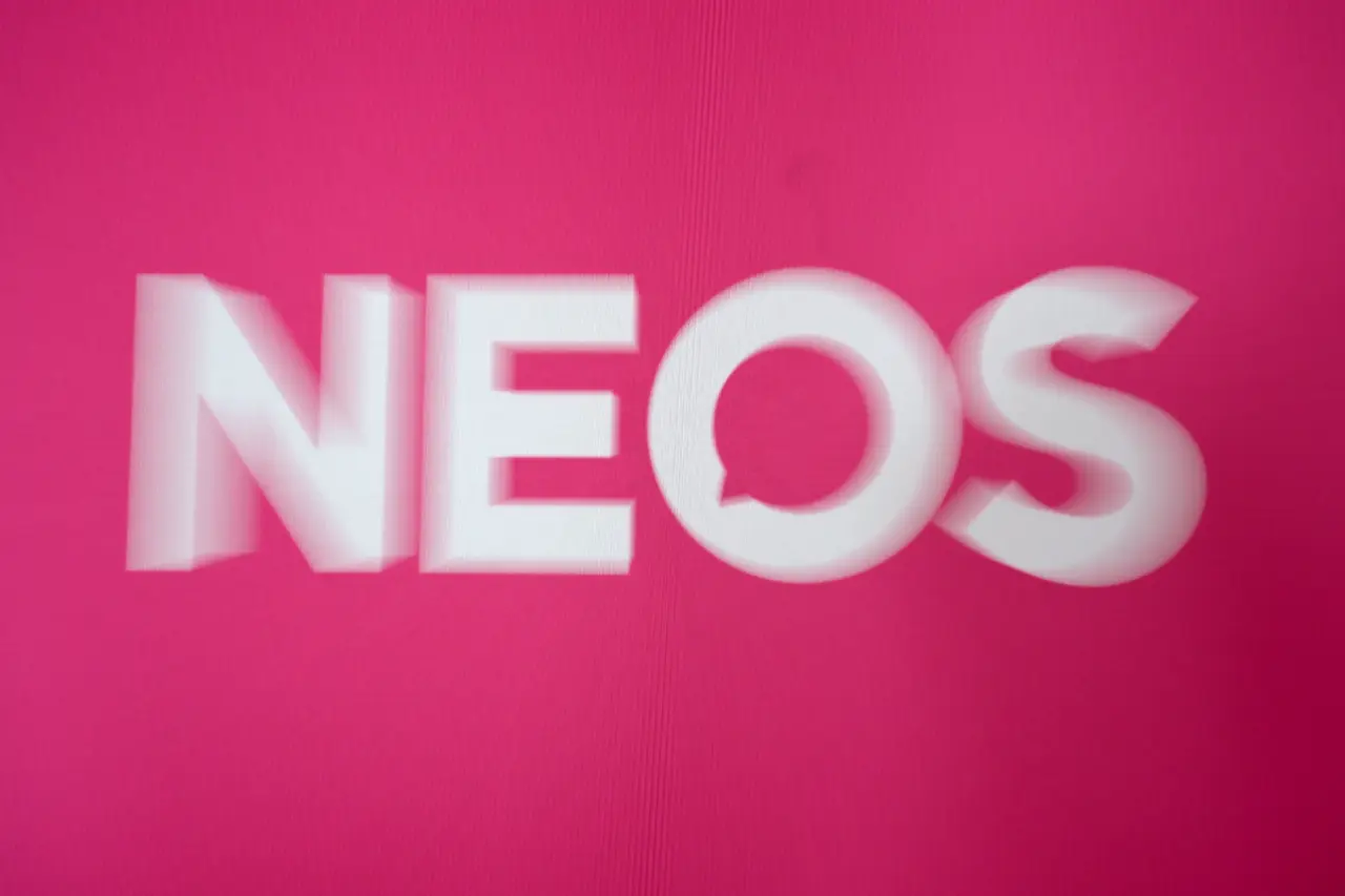 NEOS wollen Zahl der Hochschulen hinterfragen
